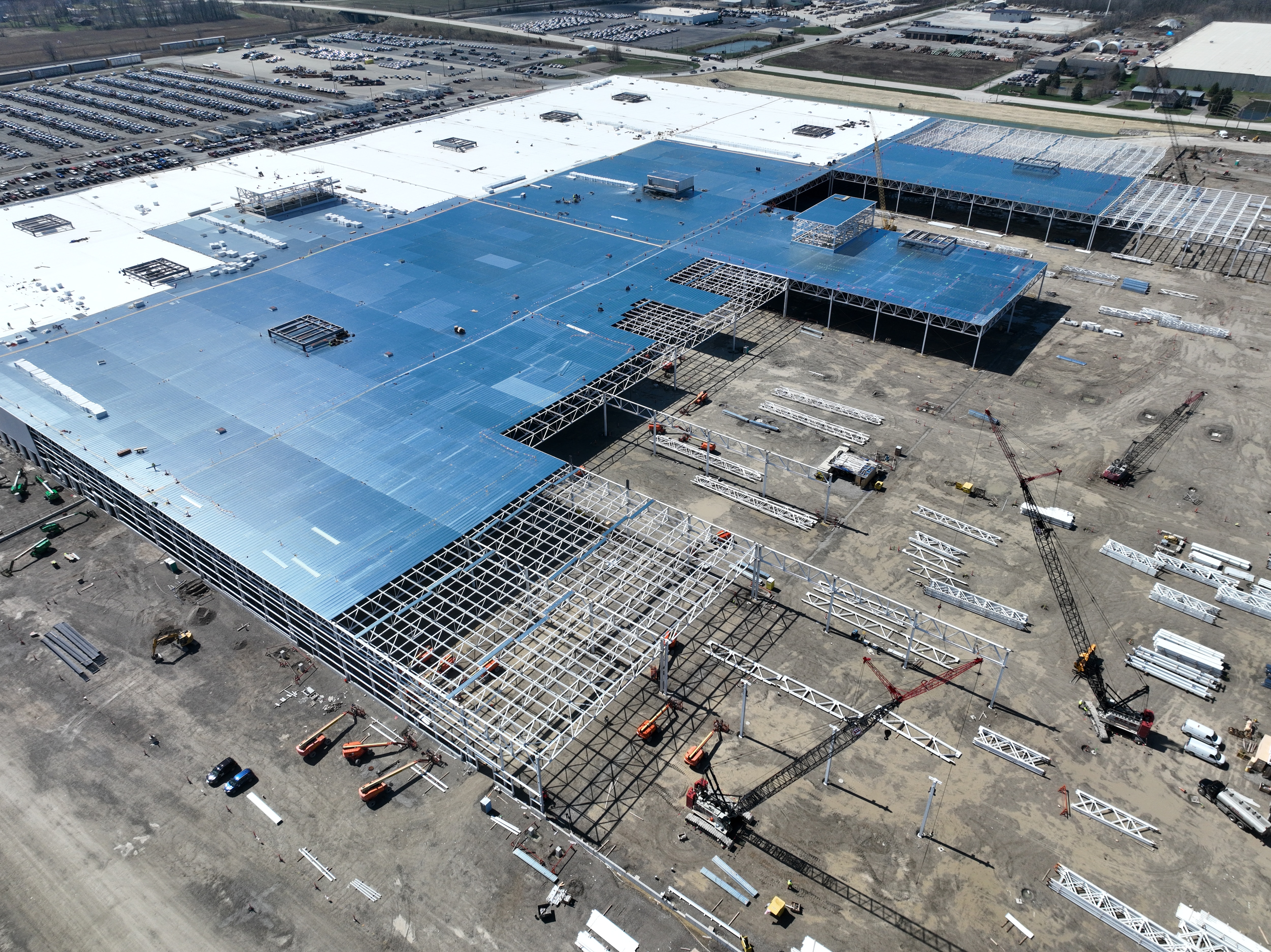 Ford Updates EV, Hybrid Plans, Readies Manufacturing Plants