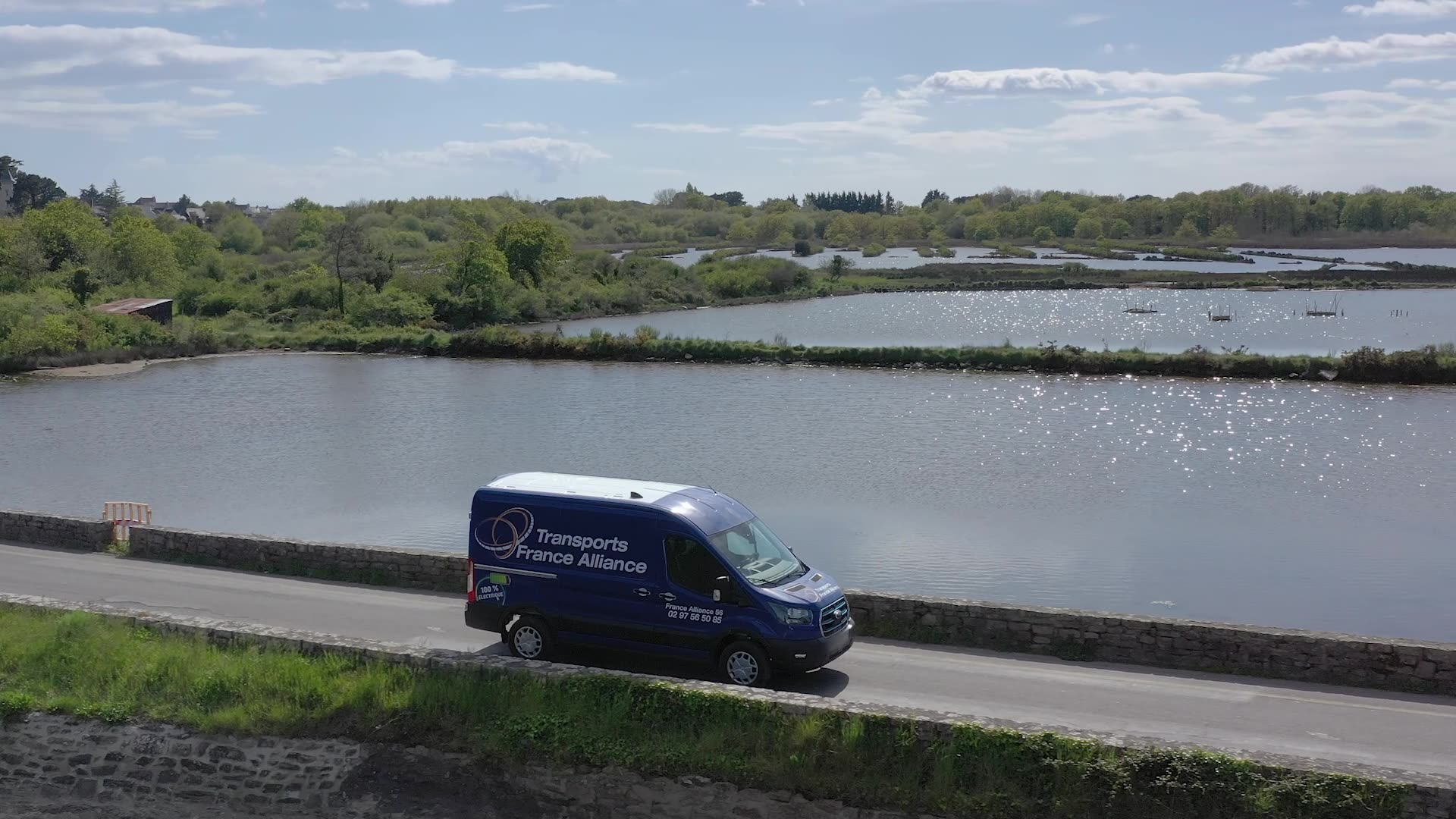 Small Businesses Could Save €14,000 Per Van by Going Electric