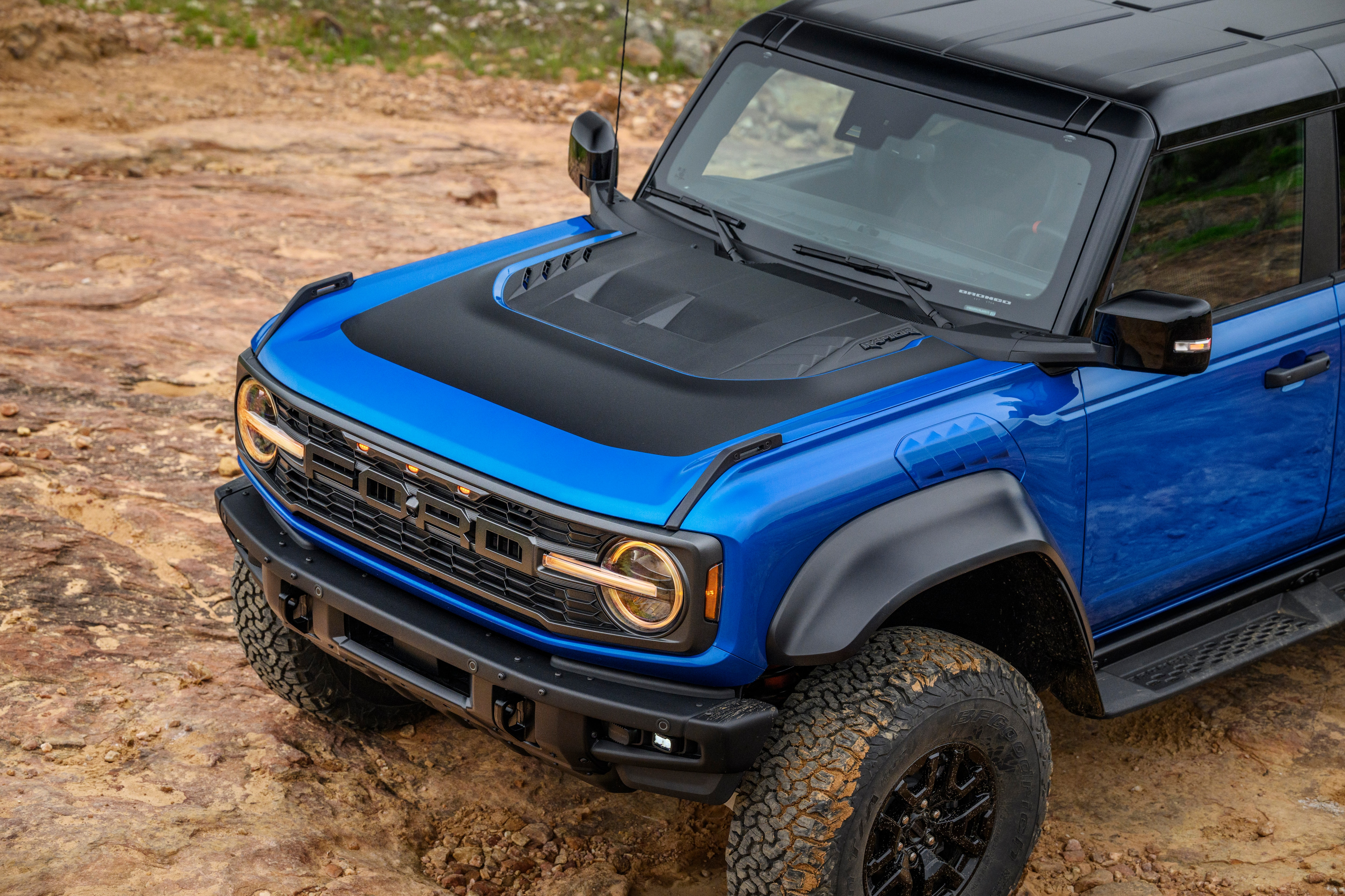 Bronco Raptor Black Appearance Package Debuts Under Total Solar Eclipse