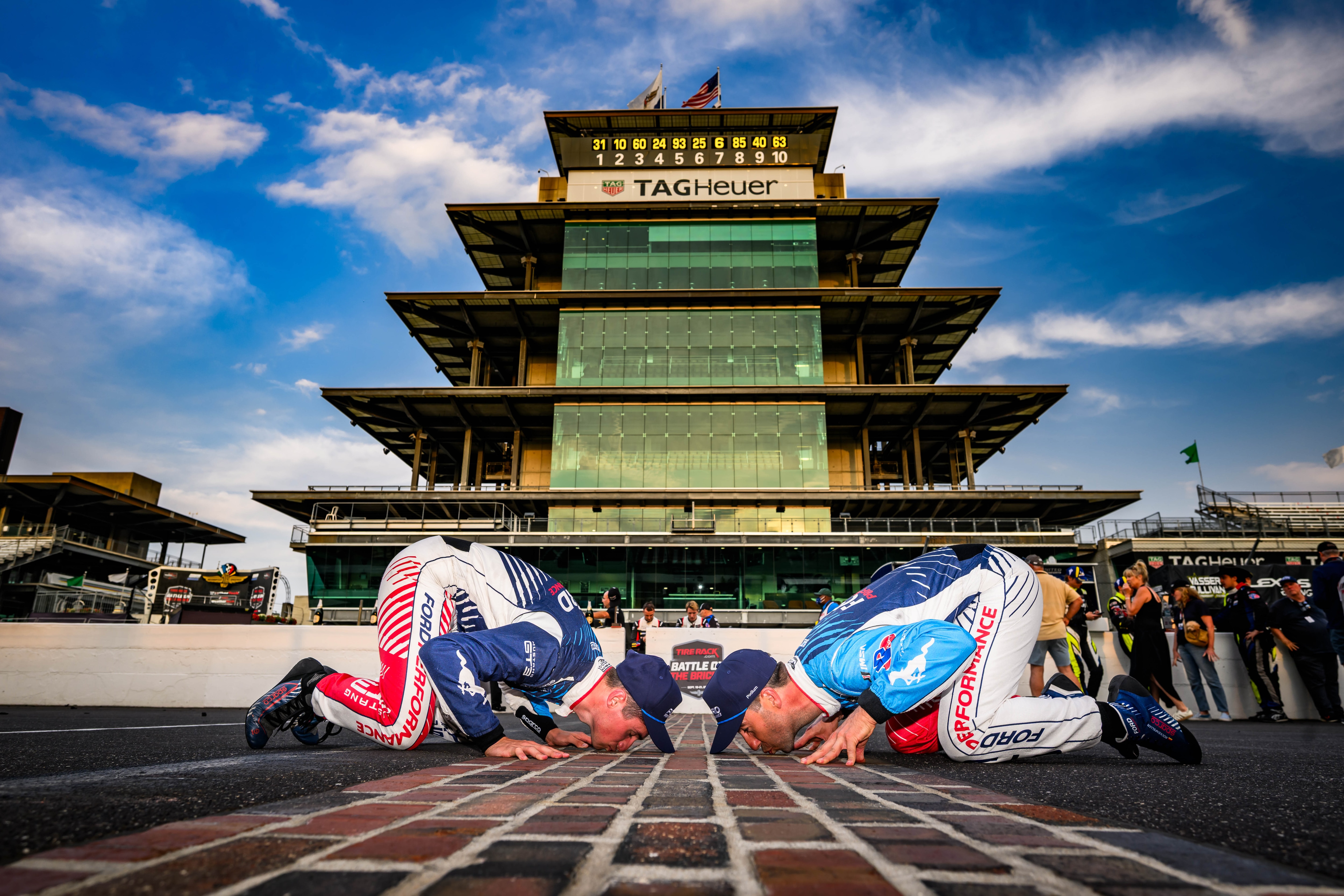 Ford Mustang GT3 Crosses the Indy Bricks to its Third IMSA Win