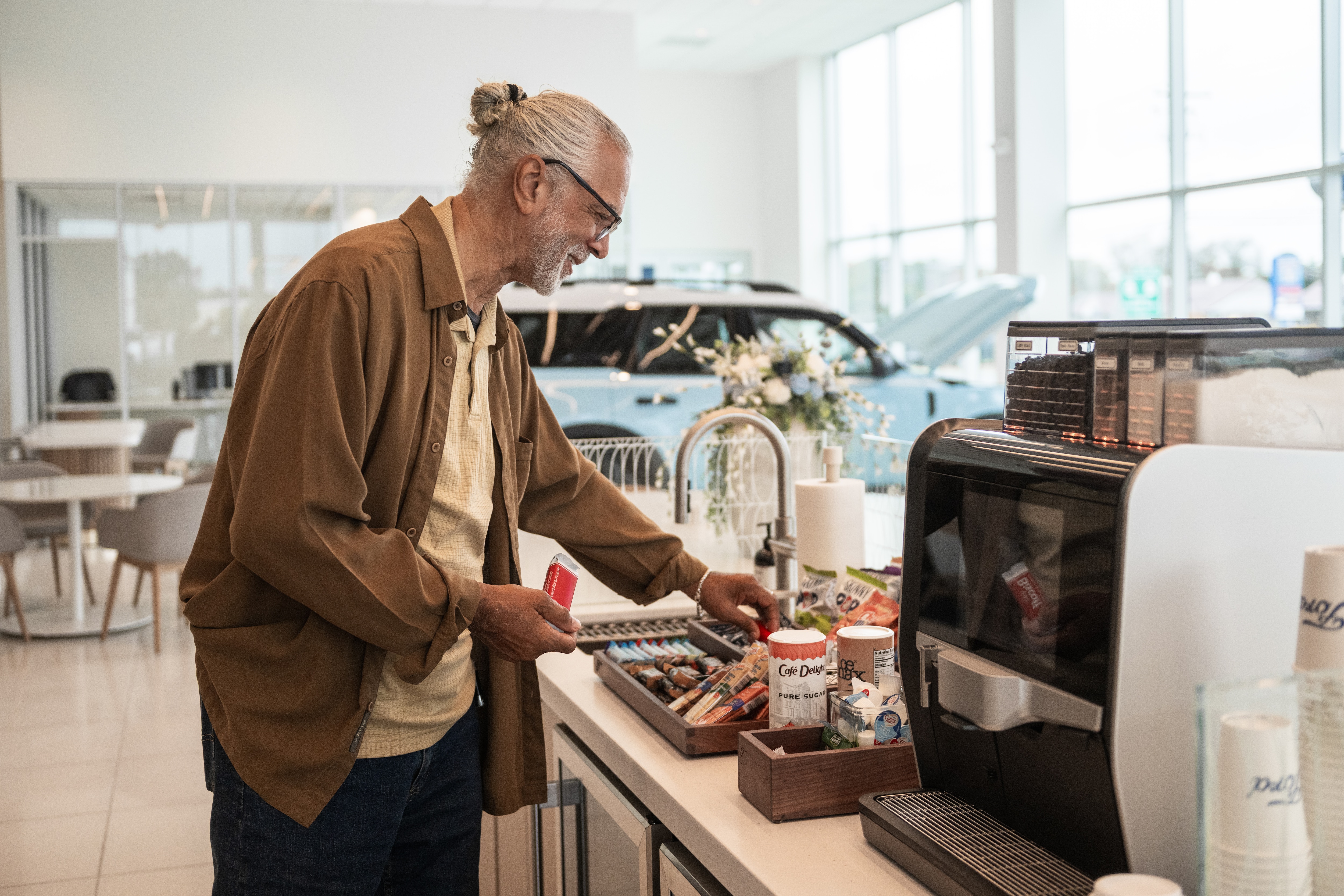 Ford Unveils New Retail Experience to Deliver Enhanced Customer Experience