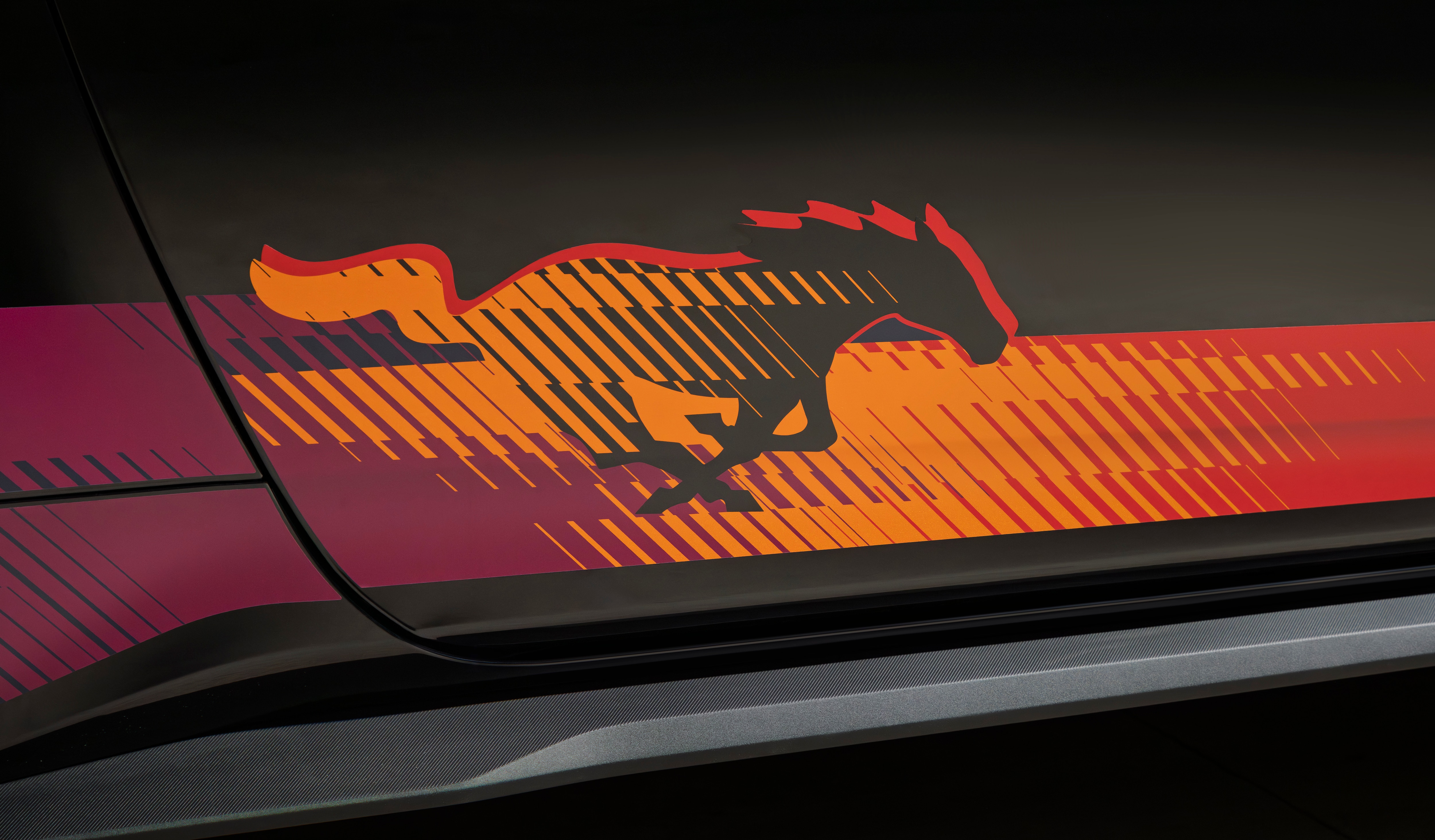 Troy Lee Designs Brings Motorsport-Inspired ‘Art and Speed’ Style to ...