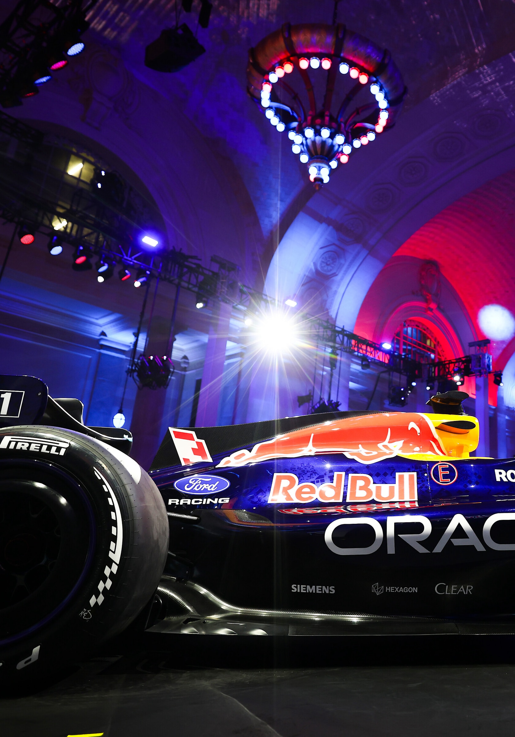 Speed of Innovation: The Engineers Driving Ford's Formula 1 Mission ...